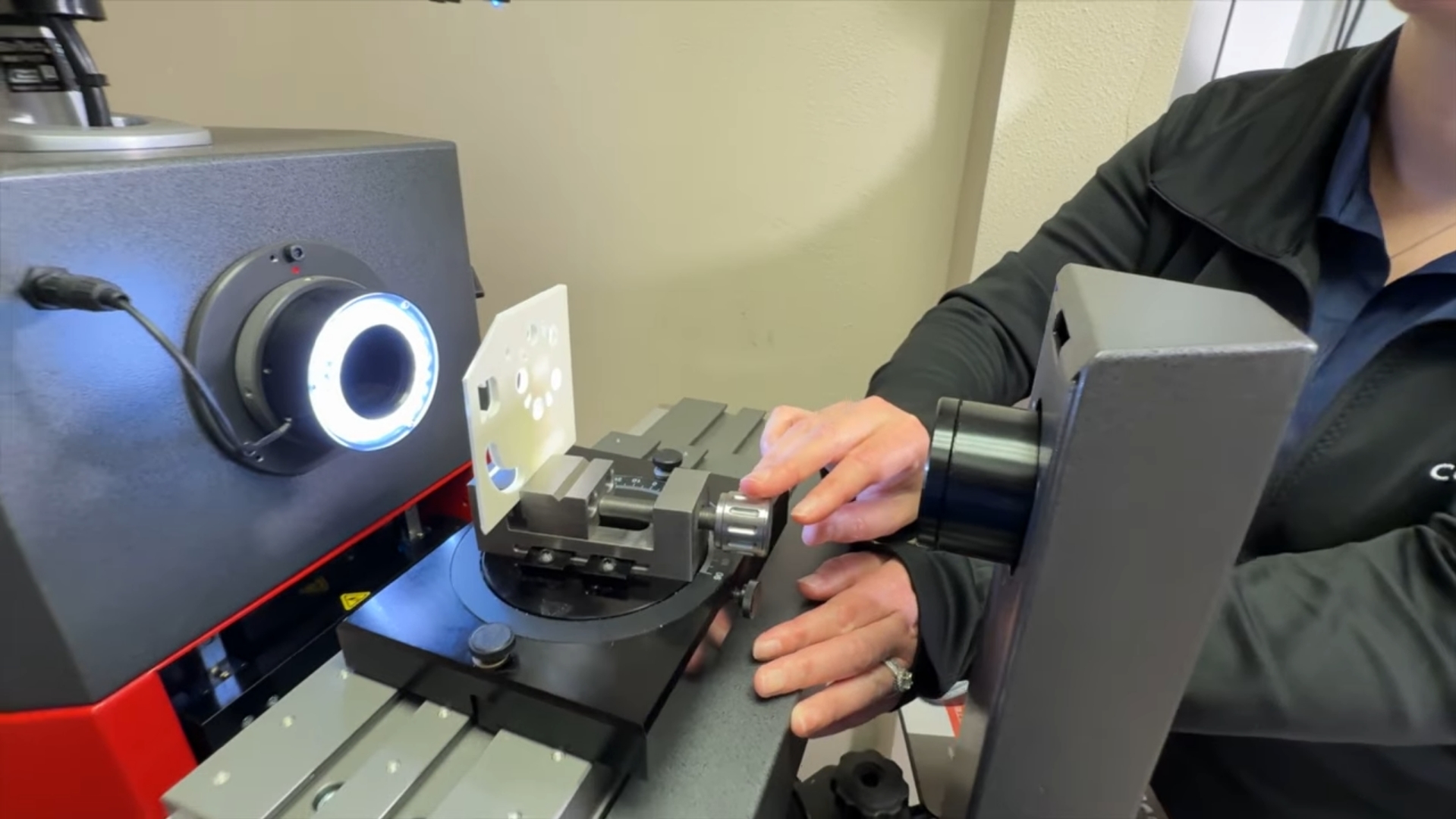 Starrett Optical Comparators: Upgrade to Digital HDV Precision